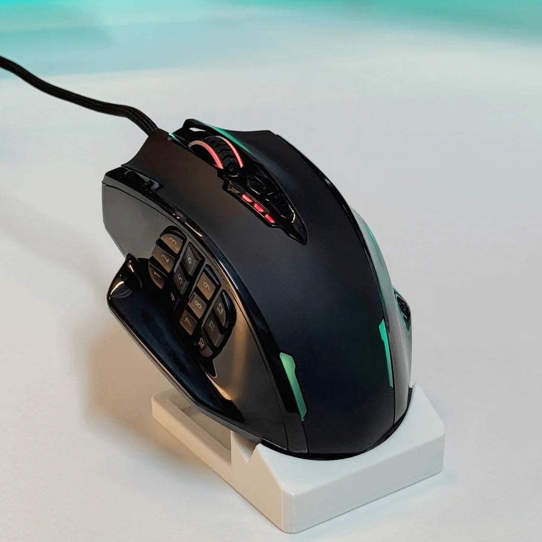 Ergonomic wired mouse – SICILIA INTERNATIONAL TRADING COMPANY LIMITED